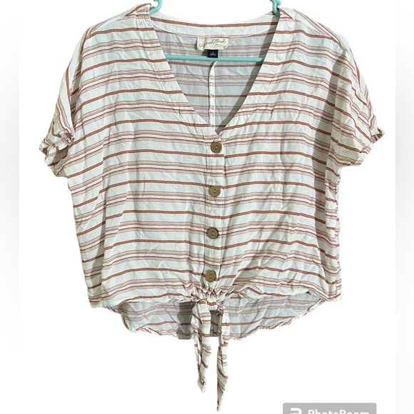 Universal Thread | Tops | Euc Adorable Button Up Tie Top | Poshmark